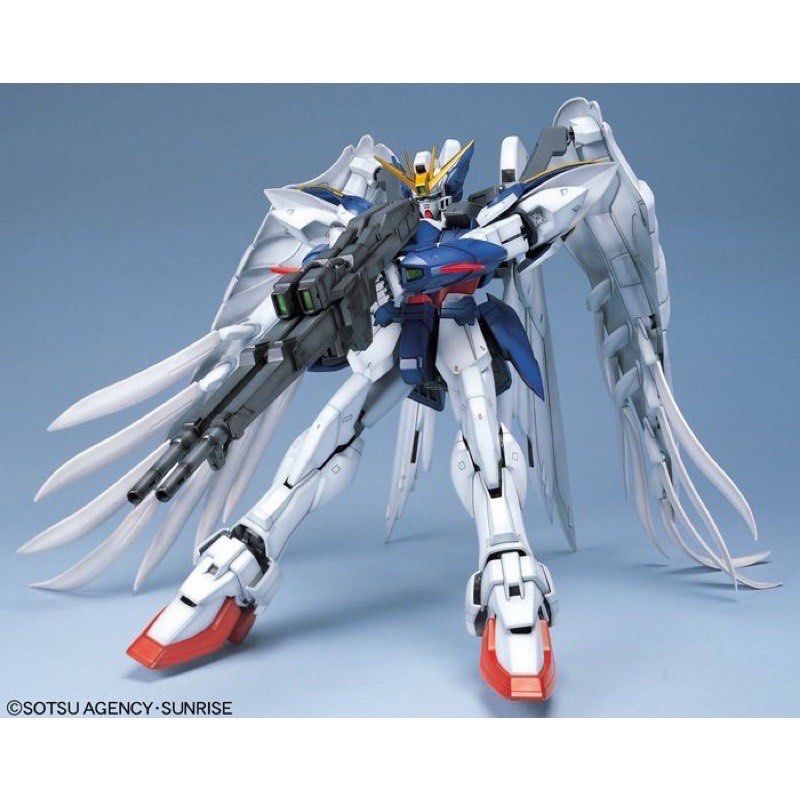 BANDAI 1/60 PG WING GUNDAM ZERO CUSTOM/PERFECT GRADE, Hobbies & Toys ...