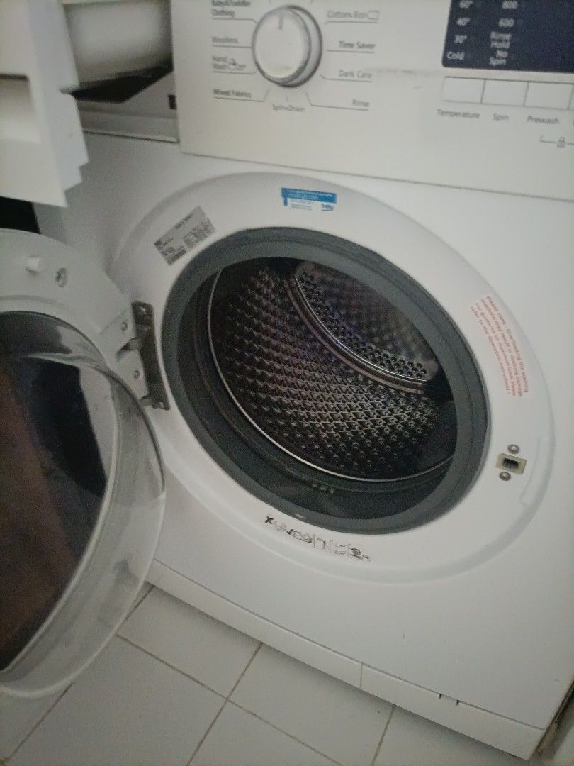 Beko washing machine. 5 years old perfect order. No mould and very ...
