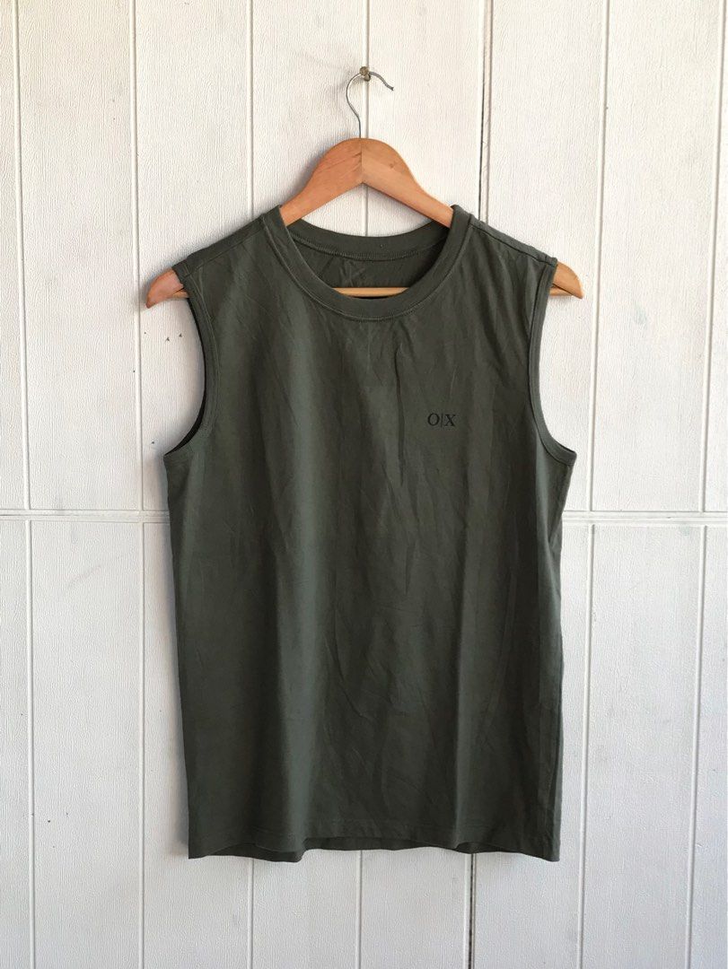 Brandless Shirt, Men's Fashion, Tops & Sets, Sleep and Loungewear on ...