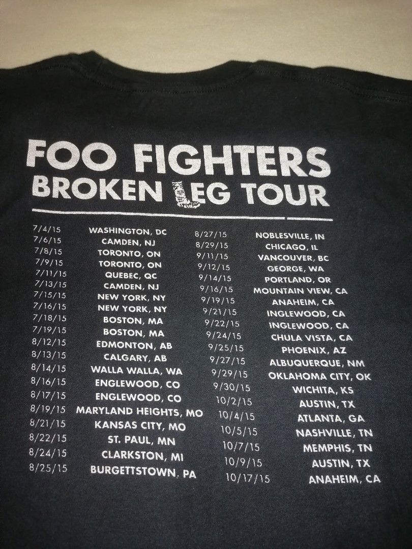 BREAK A LEG TOUR TSHIRT FOO FIGHTERS, Men's Fashion, Tops & Sets ...
