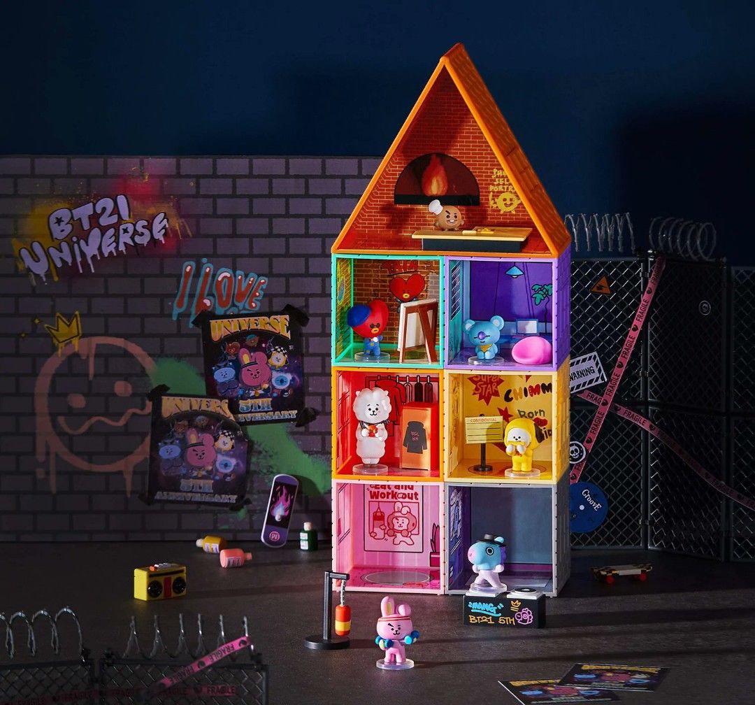 BTS BT21 5TH ANNIVERSARY MINI HOUSE FIGURE SET, Hobbies & Toys ...