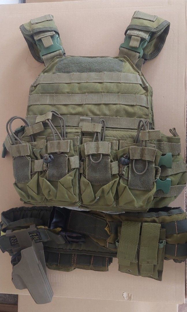 Combat Vest with 2 Ballistic Plate level 4 & Tactical Hip Rig, Sports ...
