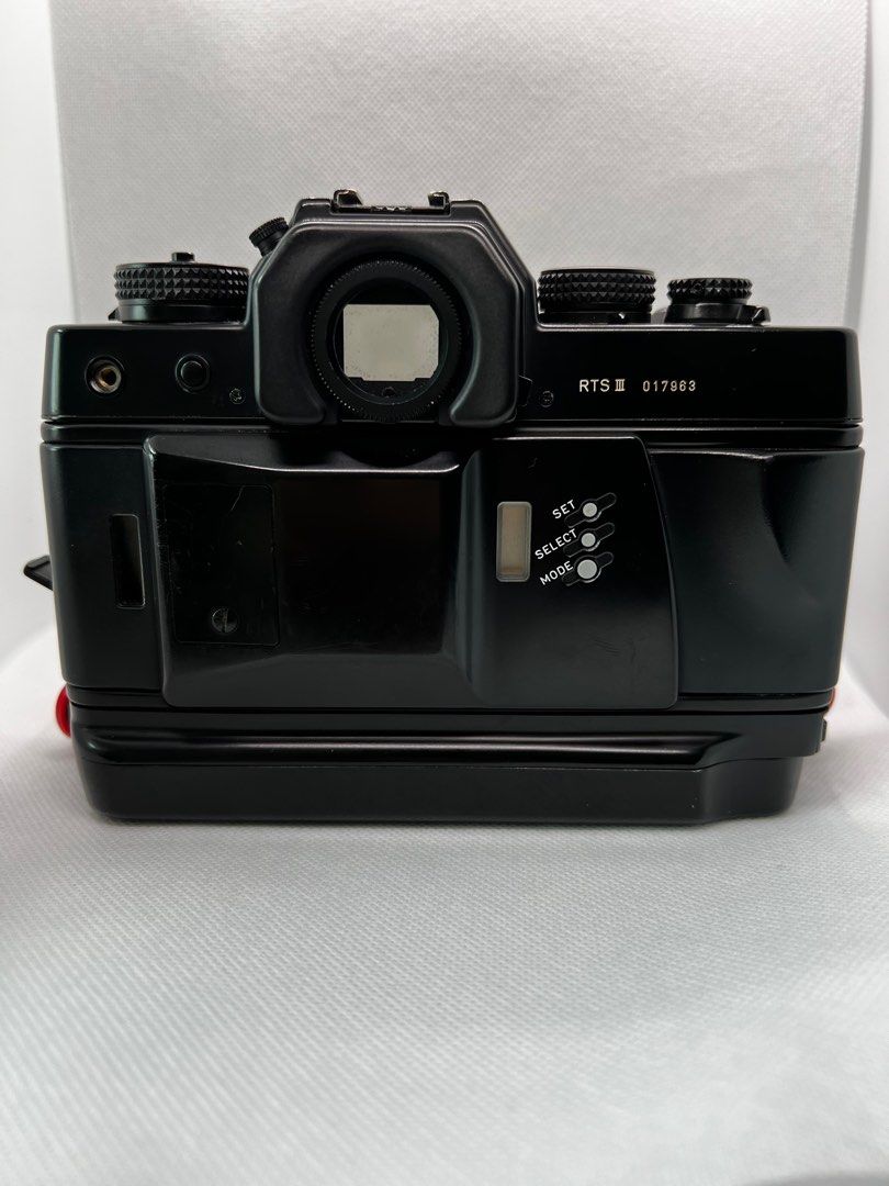 Contax RTS III 35mm film camera + Carl Zeiss 28-85mm f3.3-4 zoom lens ...