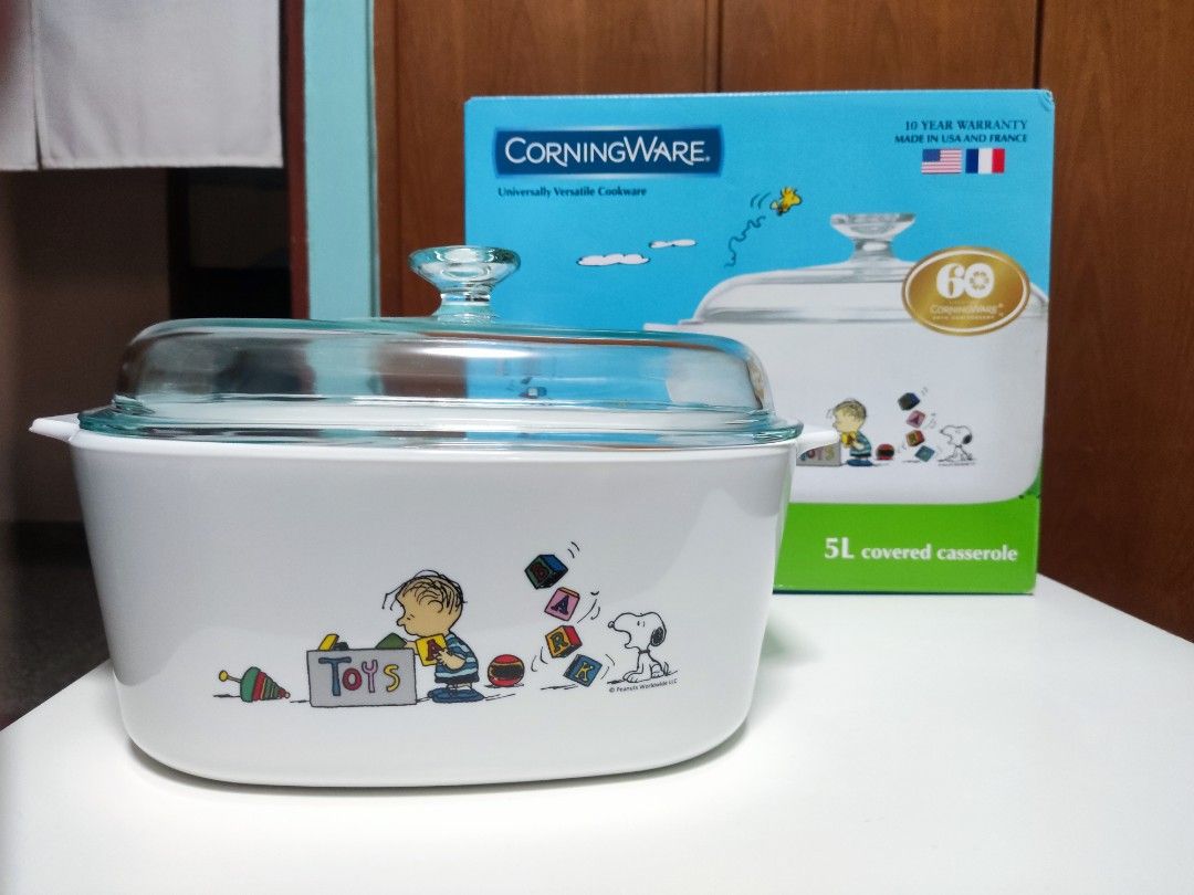 CorningWare Snoopy Peanuts Edition Casserole Pot (5L), Furniture & Home ...