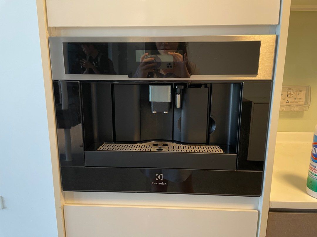 Electrolux coffee machine, hood and hob, TV & Home Appliances, Kitchen ...