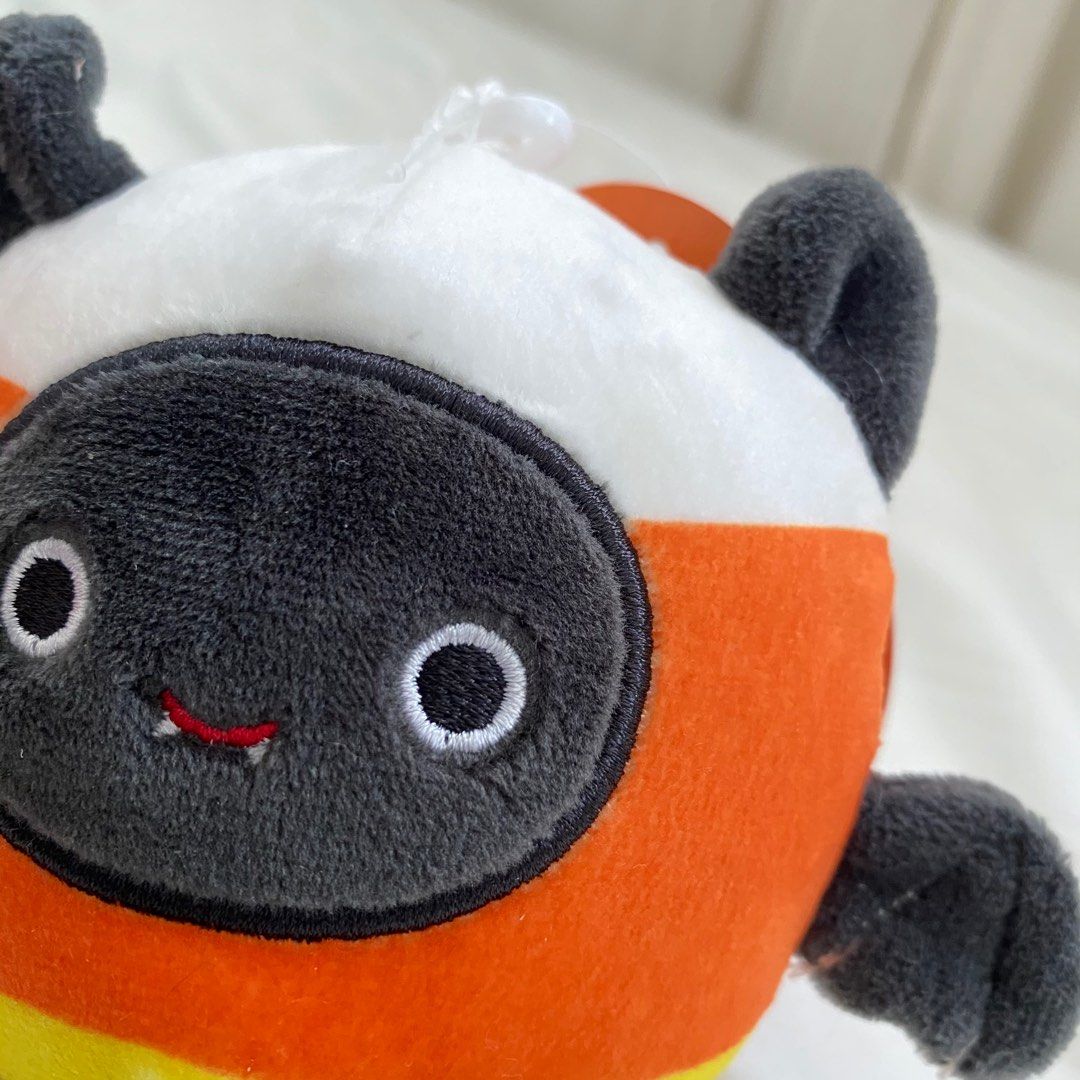Emily the Bat 3.5" Clip-on Squishmallow x Halloween Collection, Hobbies ...