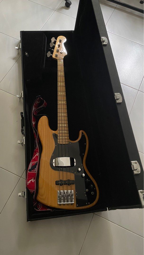 Fender Marcus miller jazz bass - made in Japan, Hobbies & Toys, Music ...