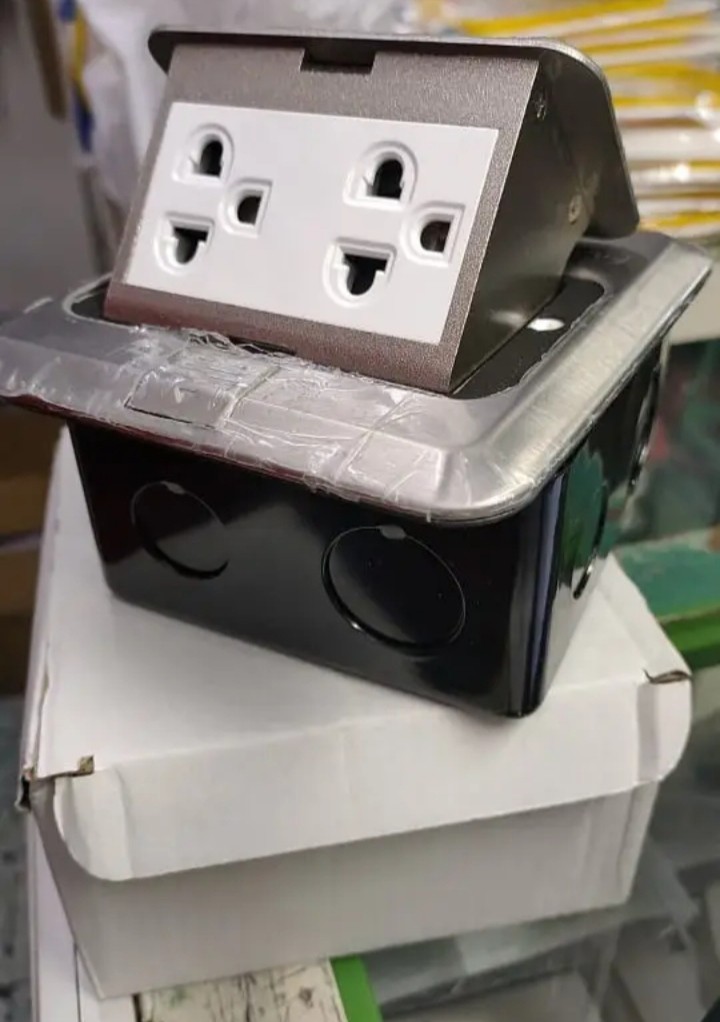 Floor Pop-up Universal Outlet Duplex, Computers & Tech, Office ...