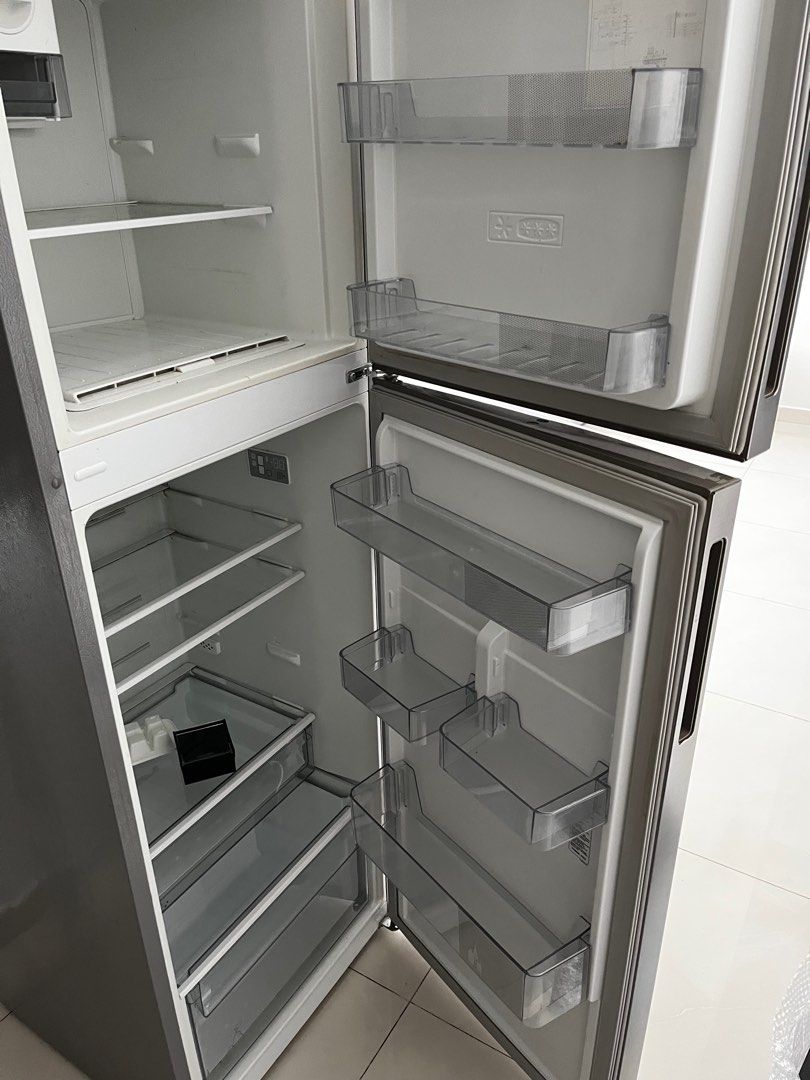 Fortress Fridge / Refrigerator, TV & Home Appliances, Kitchen ...