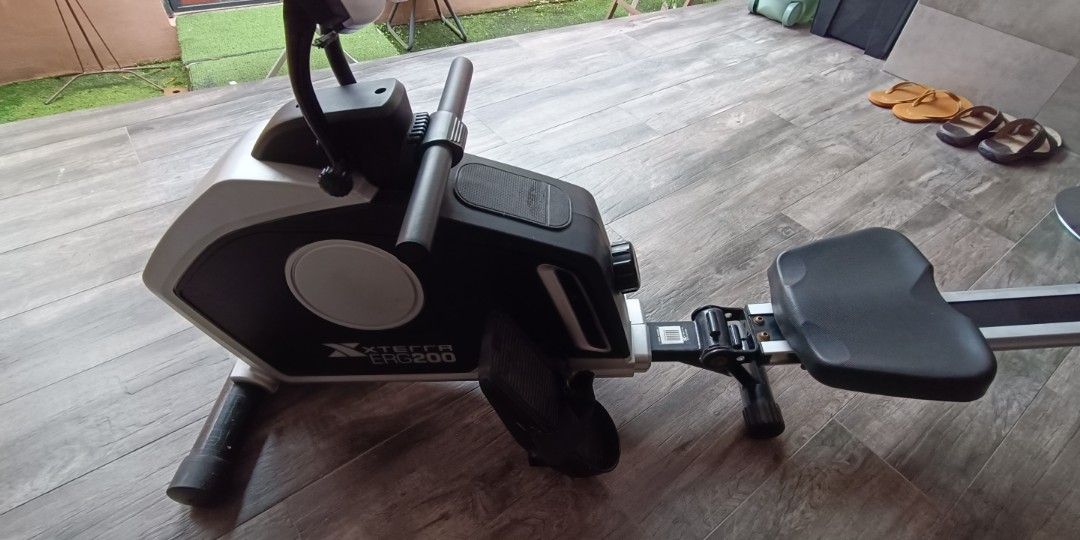 FS : Rowing machine Xterra ERG200, Sports Equipment, Exercise & Fitness ...