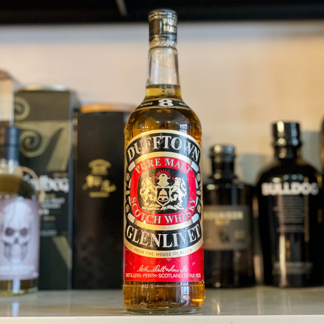 Glenlivet Dufftown vintage whisky 8 single pure malt 750ml, Food & Drinks, Beverages on Carousell