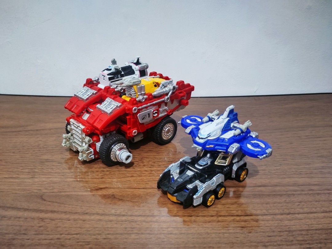 Gougou Sentai Boukenger DX Gougou Gattai DaiBouken, Hobbies & Toys ...