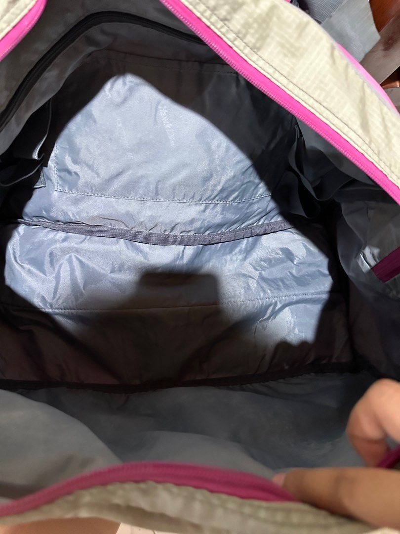 Hawk travel carry big bag pink luggage (fixed and last price), Hobbies ...