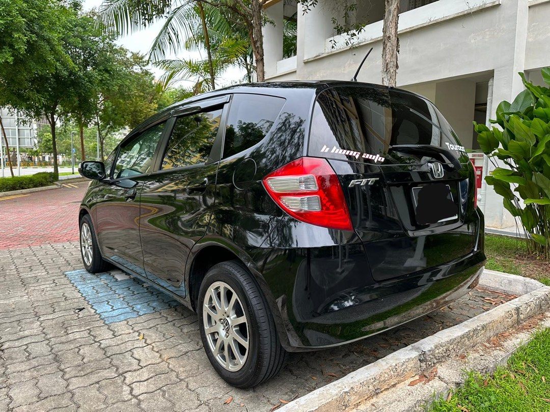 Honda fit 1.3 (Black) - Affordable Car Rental - cheap monthly rates ...
