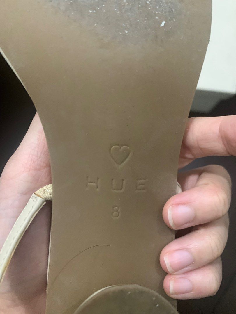 Hue Manila- Carin in creme (US 8), Women's Fashion, Footwear, Flats ...