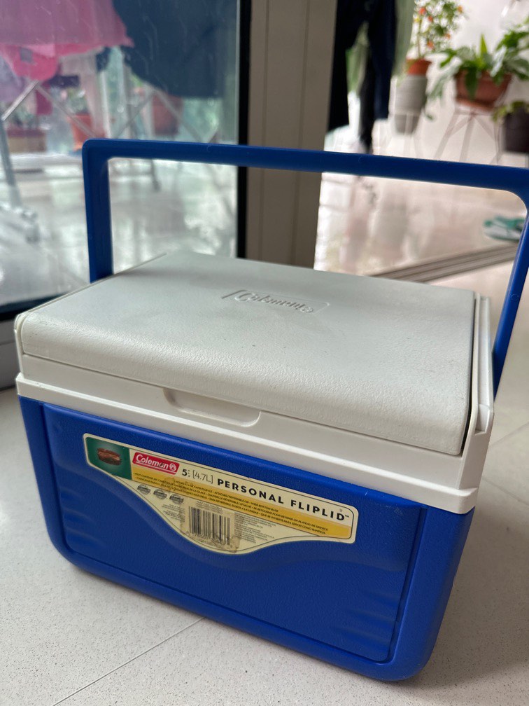 Ice Box Coleman 4.7 litres, Furniture & Home Living, Kitchenware ...