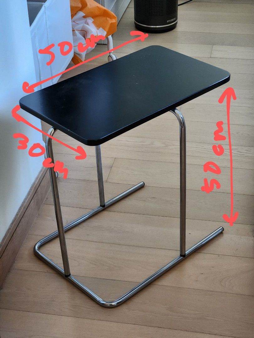 IKEA portable side desk, 傢俬＆家居, 傢俬, 其他家居傢俬 - Carousell