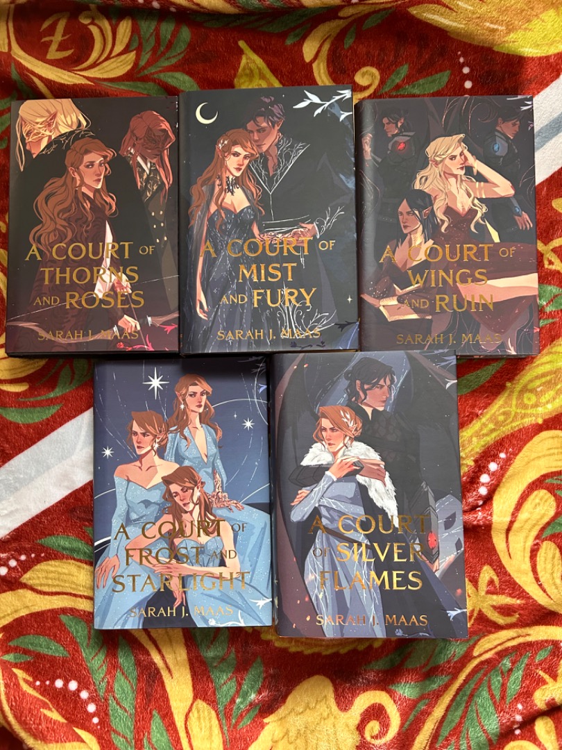 Illumicrate ACOTAR Dustjackets, Hobbies & Toys, Books & Magazines ...