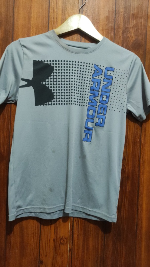 Kaos Under Armour Biru Tulisan Besar, Fesyen Wanita, Pakaian Wanita ...