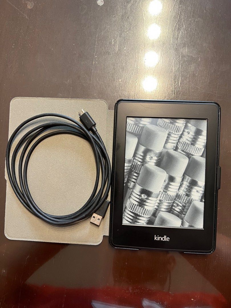 Kindle Paperwhite 6th Generation, Mobile Phones & Gadgets, E-Readers on ...