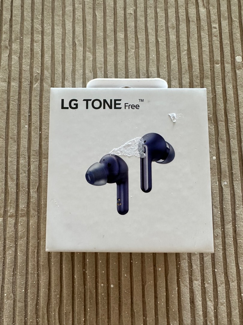 LG Tone free FP3 Earbuds, Audio, Earphones on Carousell