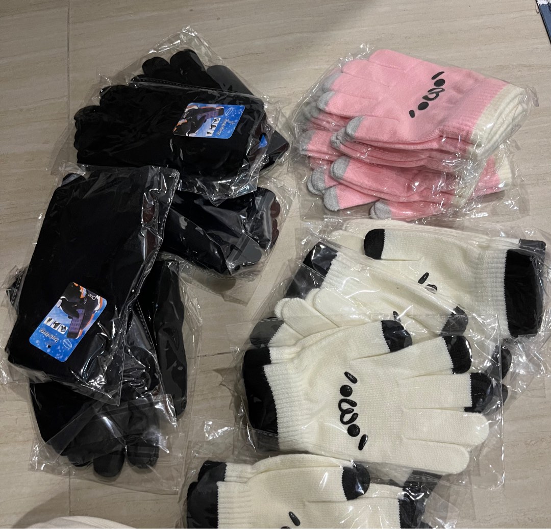 maimai gloves!!, Hobbies & Toys, Toys & Games on Carousell