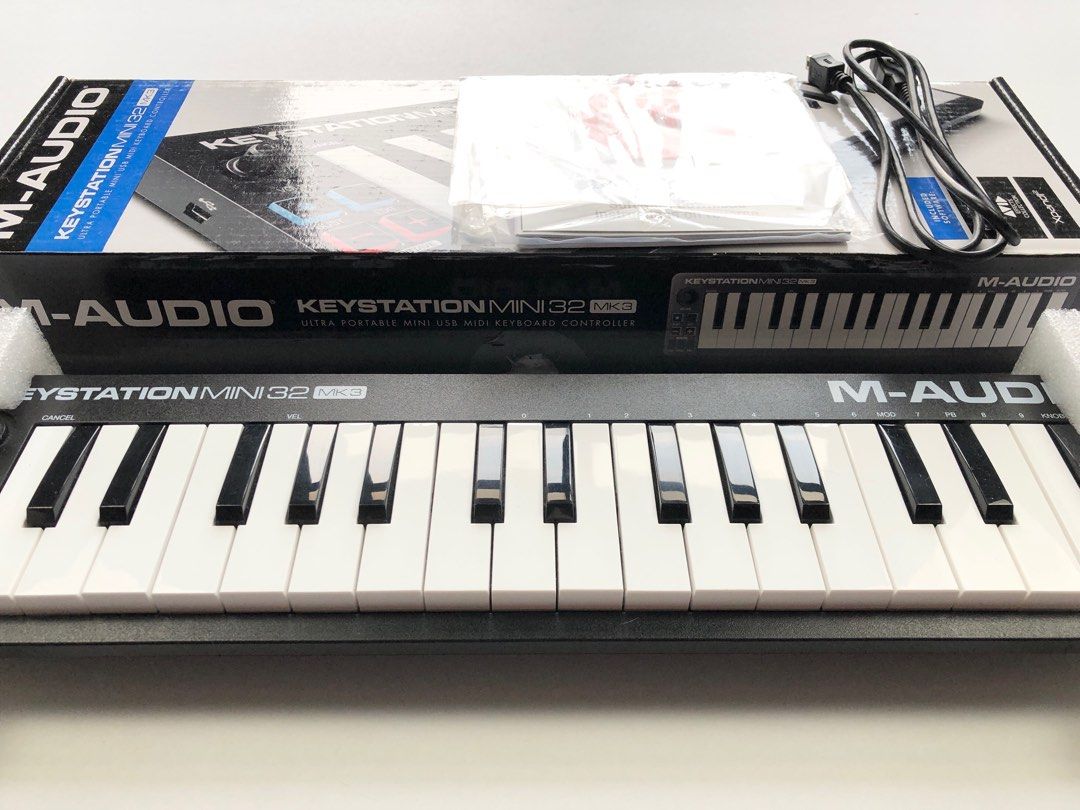 M-AUDIO Keystation Mini 32 MK3 MIDI Keyboard Controller, Hobbies & Toys ...