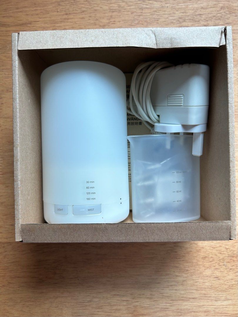 Muji Aroma Diffuser, Furniture & Home Living, Home Fragrance on Carousell