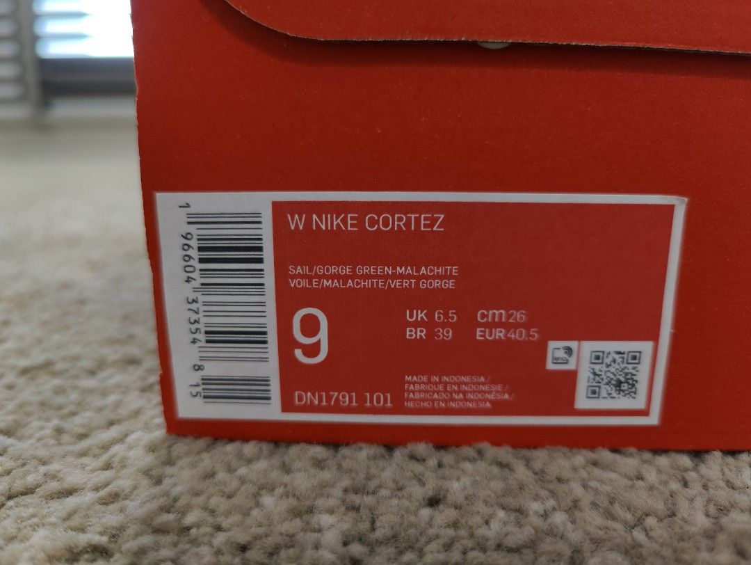 Nike cortez - gorge green US9, Women's Fashion, Footwear, Sneakers on Carousell