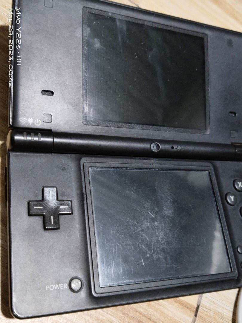 Nintendo dsi CFW, Video Gaming, Video Game Consoles, Nintendo on Carousell