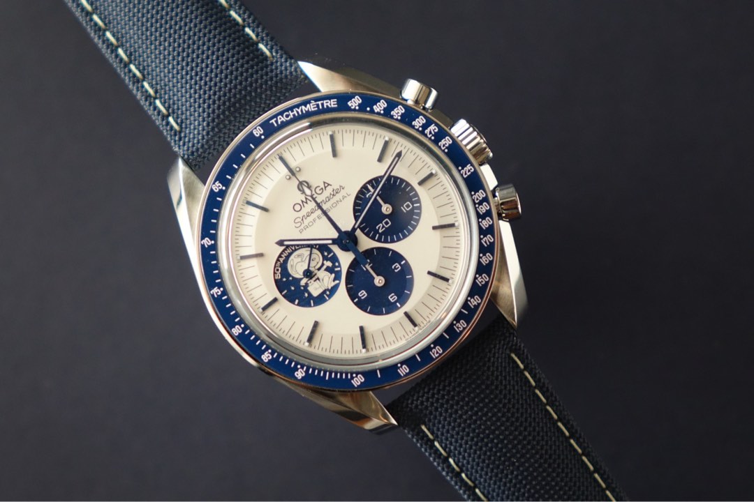 Omega Speedmaster snoopy 50th anniversary silver snoopy award, Luxury ...