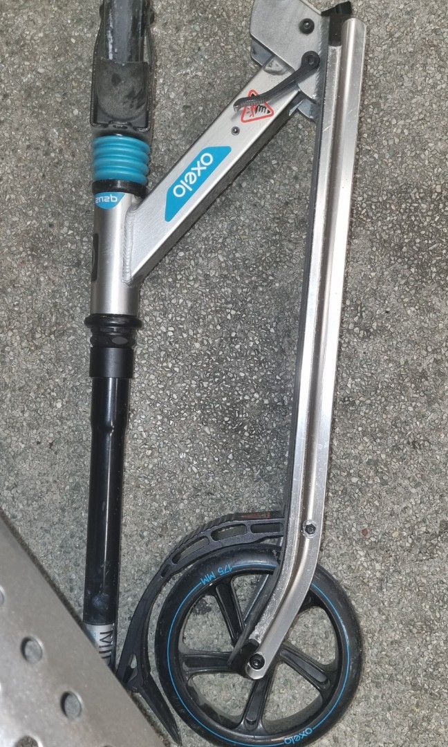Oxelo mid 7 scooter, Sports Equipment, Other Sports Equipment and ...
