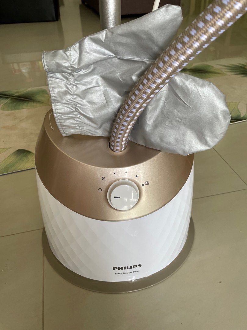 Philips EasyTouch Plus Garment Steamer (Gold) - GC524/66, TV & Home ...