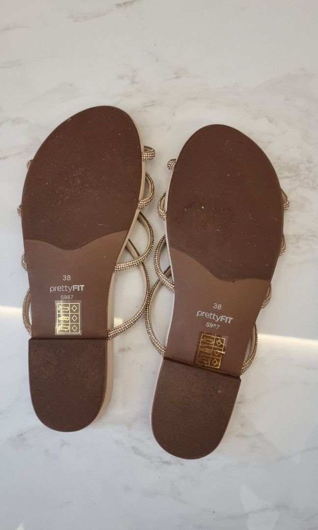 Pretty Fit Glitter flat sandals, Women's Fashion, Footwear, Flats on ...