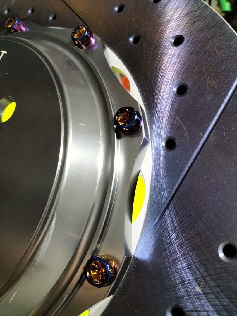 6 pot BBK Big Brake Kit system for Mercedes Audi VW BMW and many more Japanese and Korean makes ...