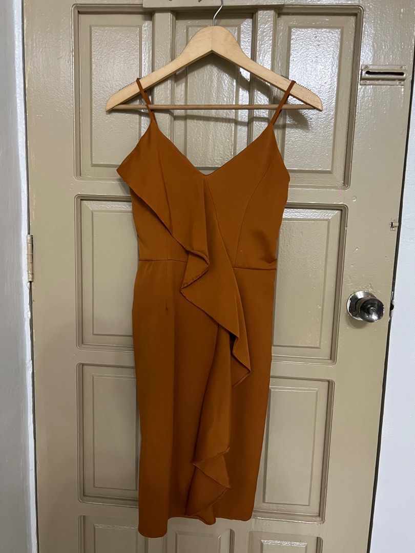 Ruffled midi rust/burnt orange color dress on Carousell