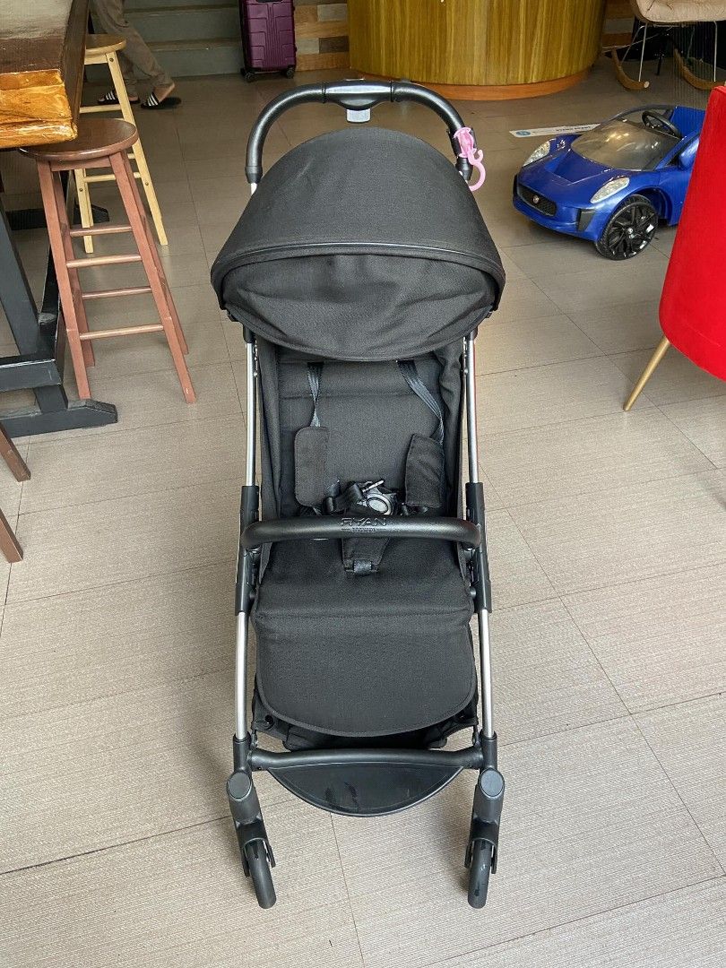 RYAN PRIME LIGHT STROLLER, Babies & Kids, Going Out, Strollers on Carousell