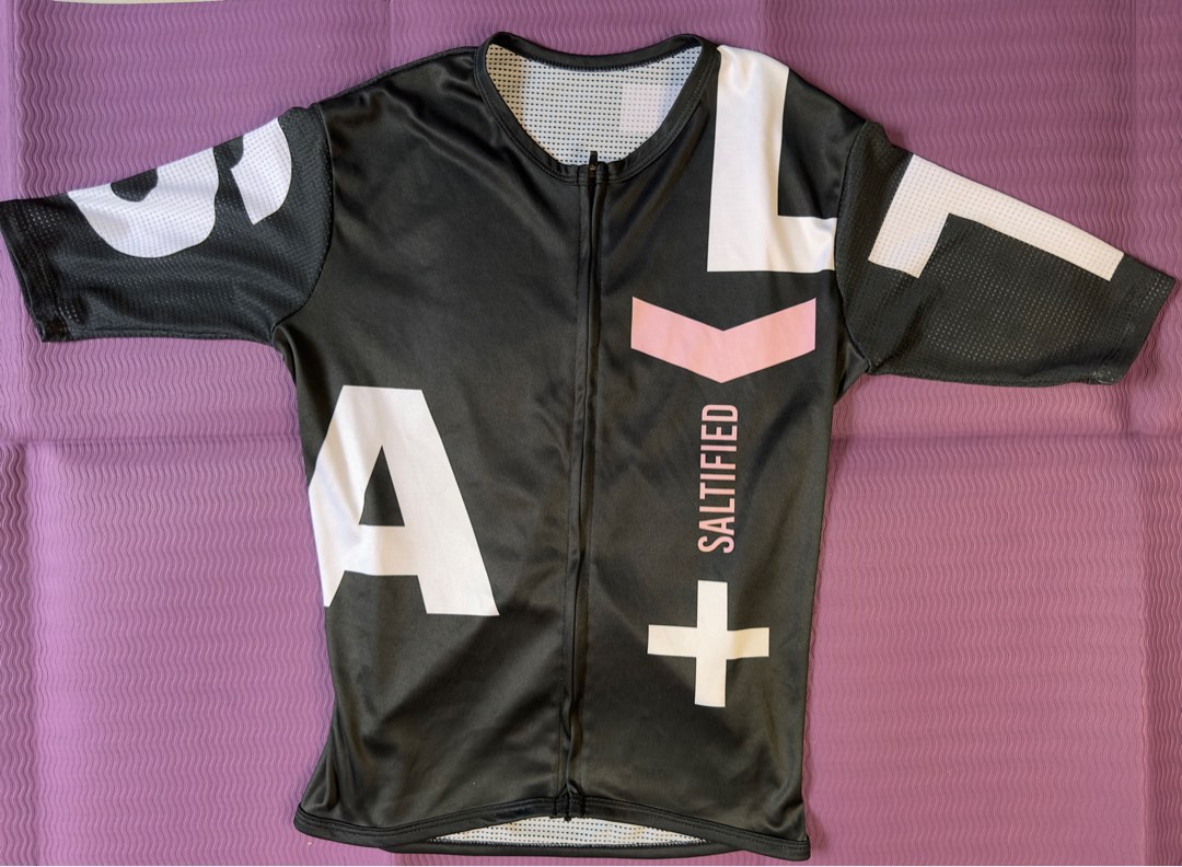 Salt + Fin Cycling Jersey, Women's Fashion, Activewear on Carousell