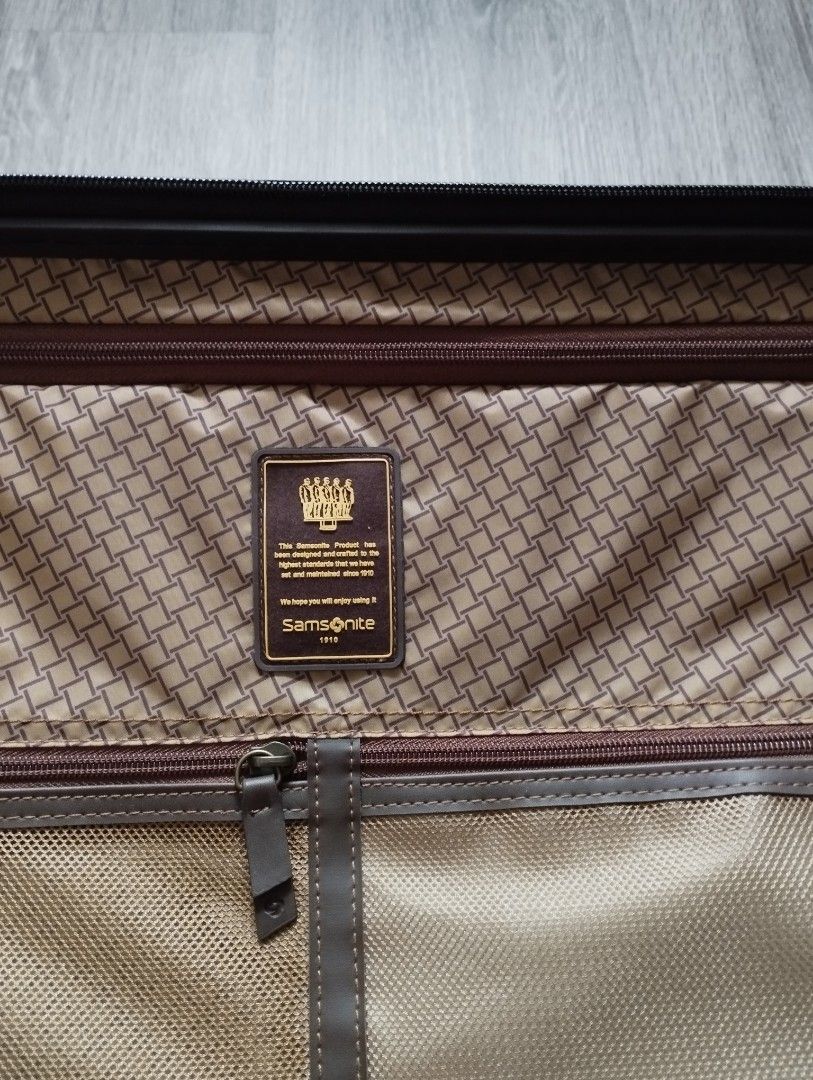 Samsonite Black Label Spinner Luggage, Hobbies & Toys, Travel, Luggage ...