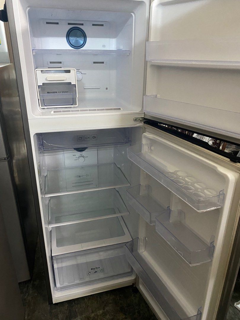 Samsung 321l 2 door fridge / refrigerator, TV & Home Appliances ...
