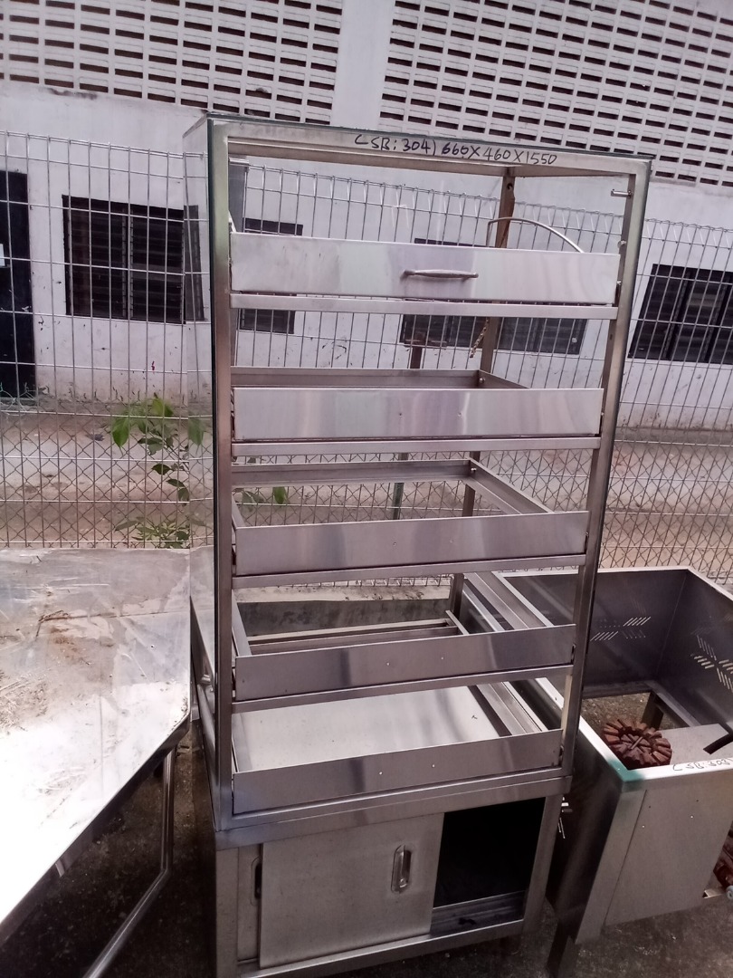 SB304 SS Bun Display Cabinet Shelf, TV & Home Appliances, Kitchen ...