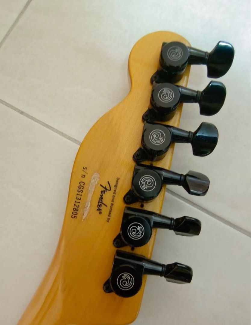 Squier Classic Vibe CV Telecaster, Hobbies & Toys, Music & Media ...