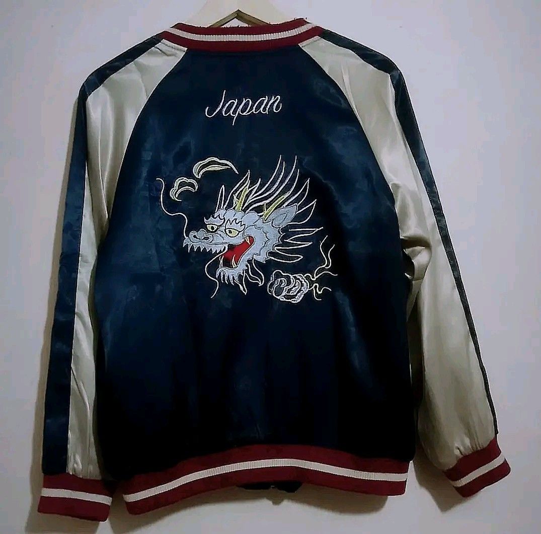 Sukajan Jacket Ryu head Dragon, Fesyen Pria, Pakaian , Atasan di Carousell