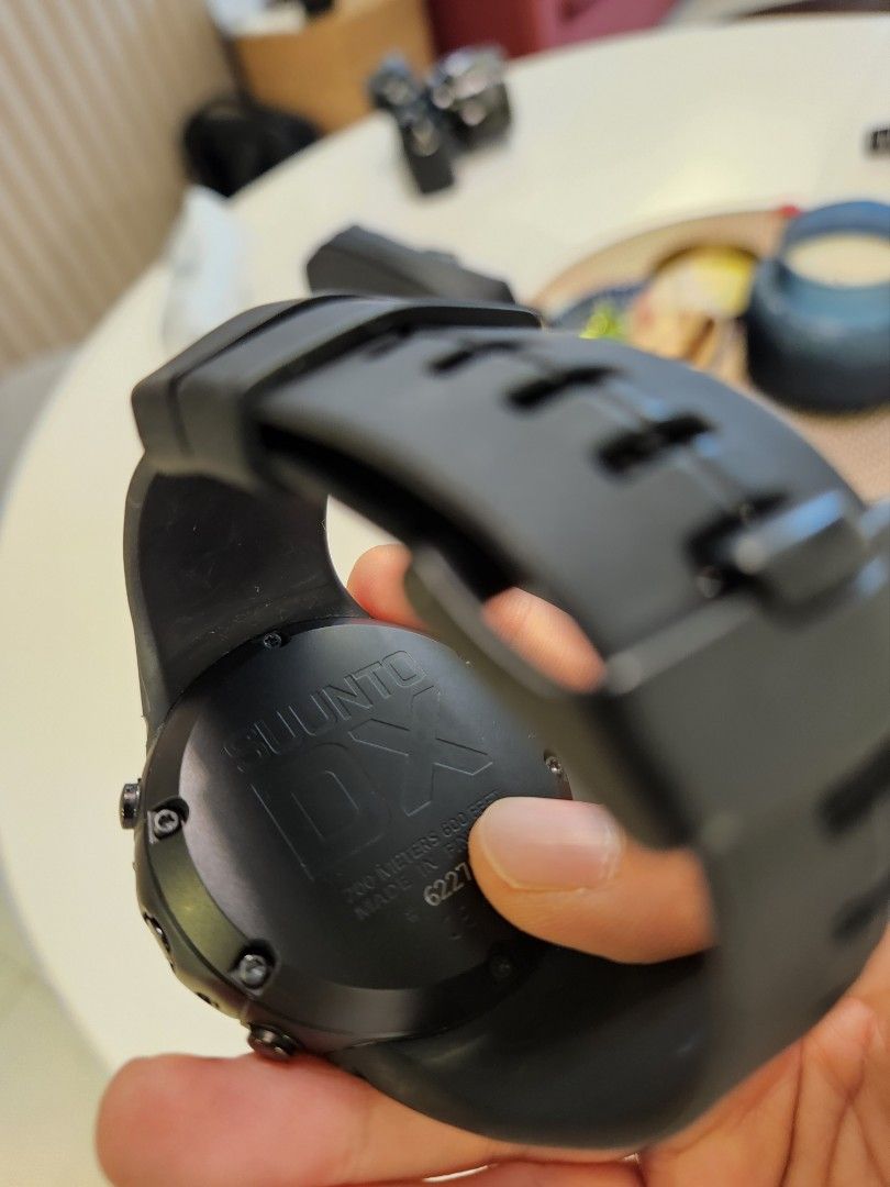 Suunto DX Dive Watch, Hobbies & Toys, Travel, Travel Essentials ...