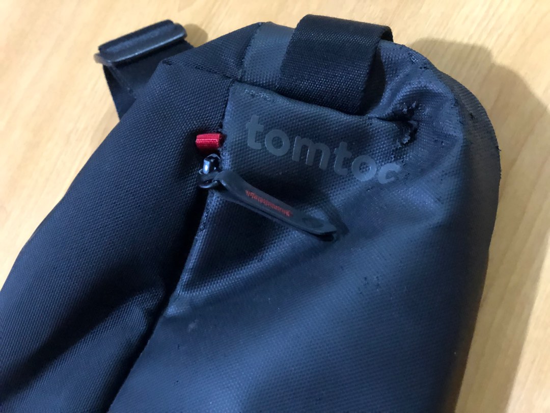 Tomtoc Body bag, Men's Fashion, Bags, Belt bags, Clutches and Pouches ...