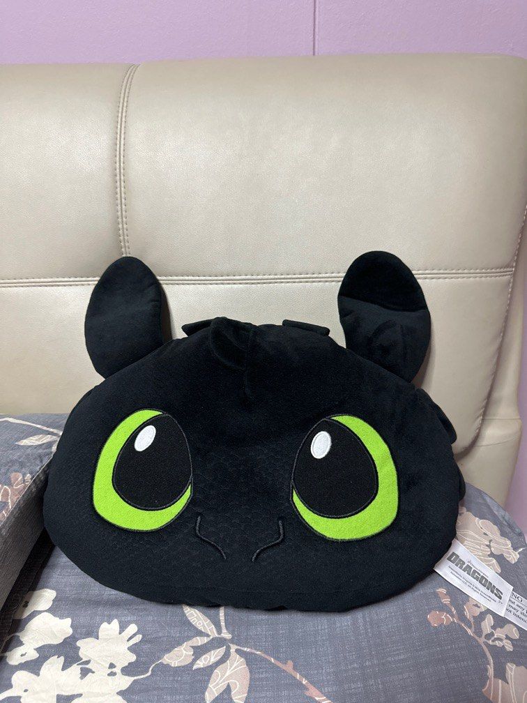 Toothless Plushie, Hobbies & Toys, Toys & Games on Carousell