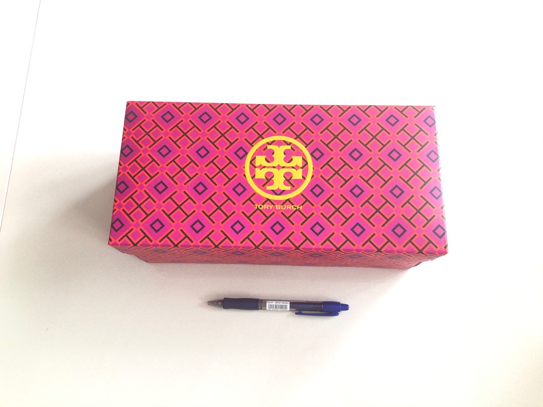 Tory Burch box, Women's Fashion, Watches & Accessories, Other ...