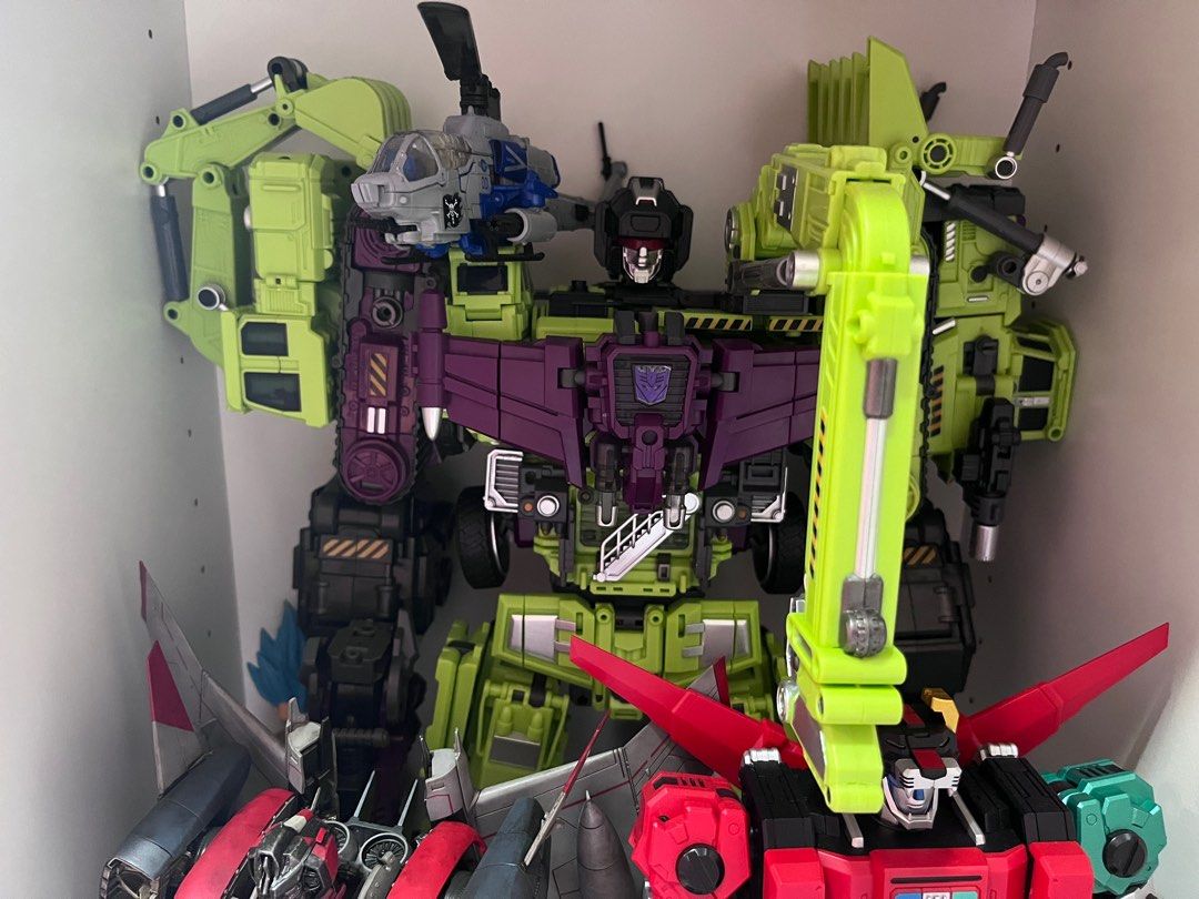 Transformers Jinbao Transformation Oversized Devastator Gravity Builder ...
