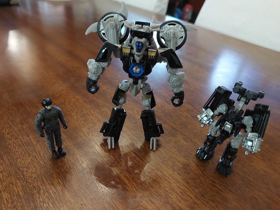 Transformers Tailpipe, Pinpointer & Sgt. Noble, Hobbies & Toys, Toys ...