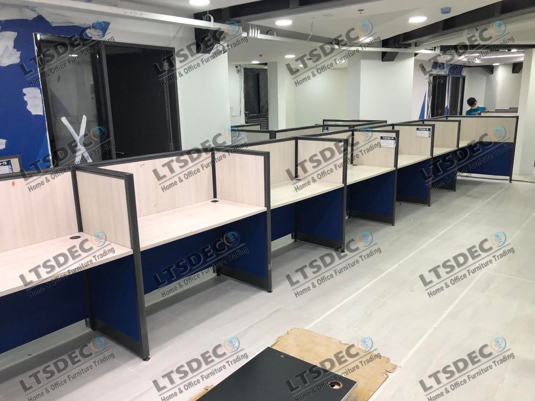 TWO TONE WORKSTATION CUBICLE TABLE OFFICE PARTITION, Furniture & Home ...